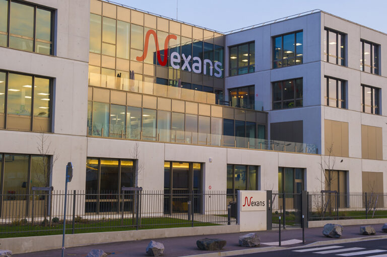 Nexans souhaite développer sa participation à des consortiums de ...